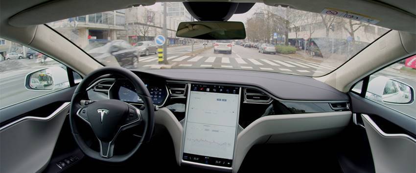 Review | 'Autonomy' - A Look at Self-Driving Cars · The Metropolitan