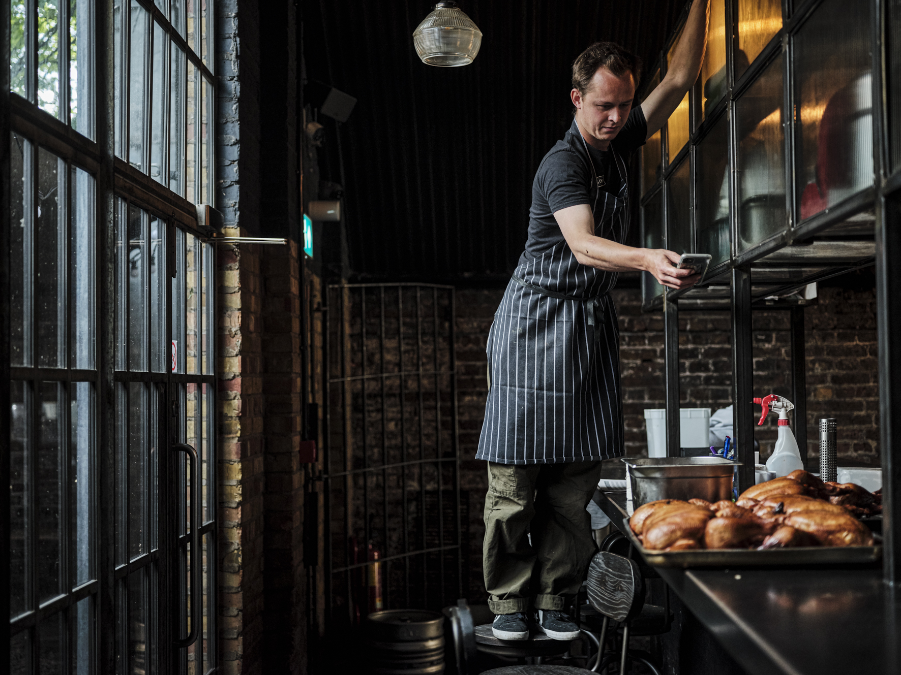 London | Portrait Of A Restaurant In Lockdown · The Metropolitan